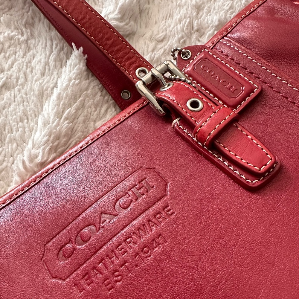 Red Leather Coach Bag - Gem
